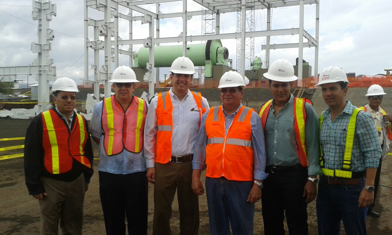 Avanza construcción de nueva planta de Cemex